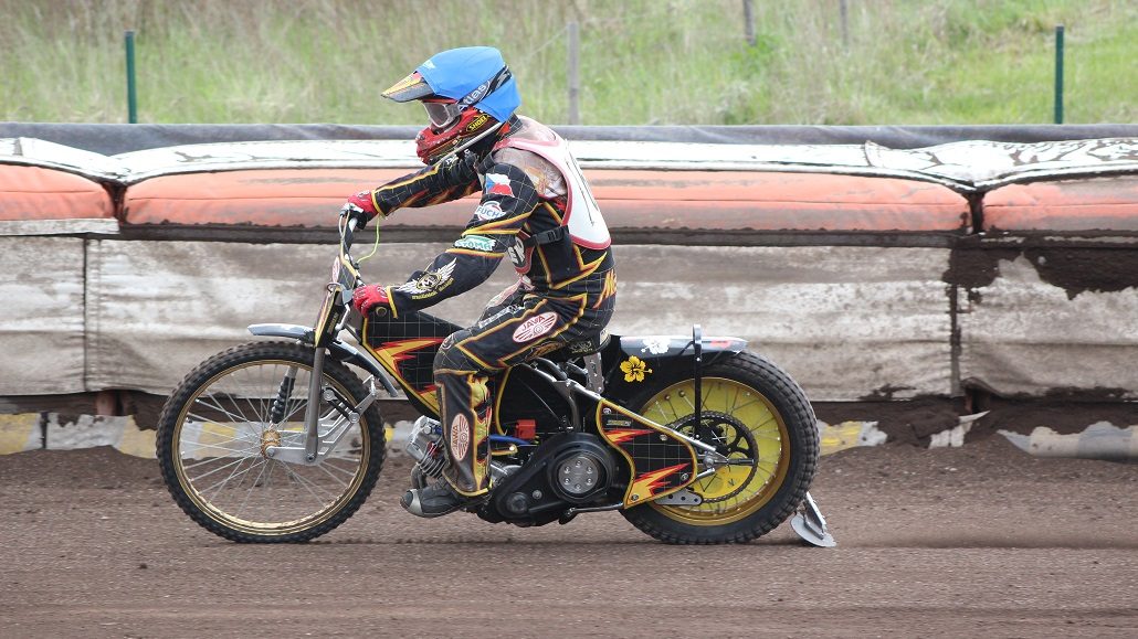 Přebor ve Svitavách vyhrál po rozjezdu Martin Málek - Speedway News